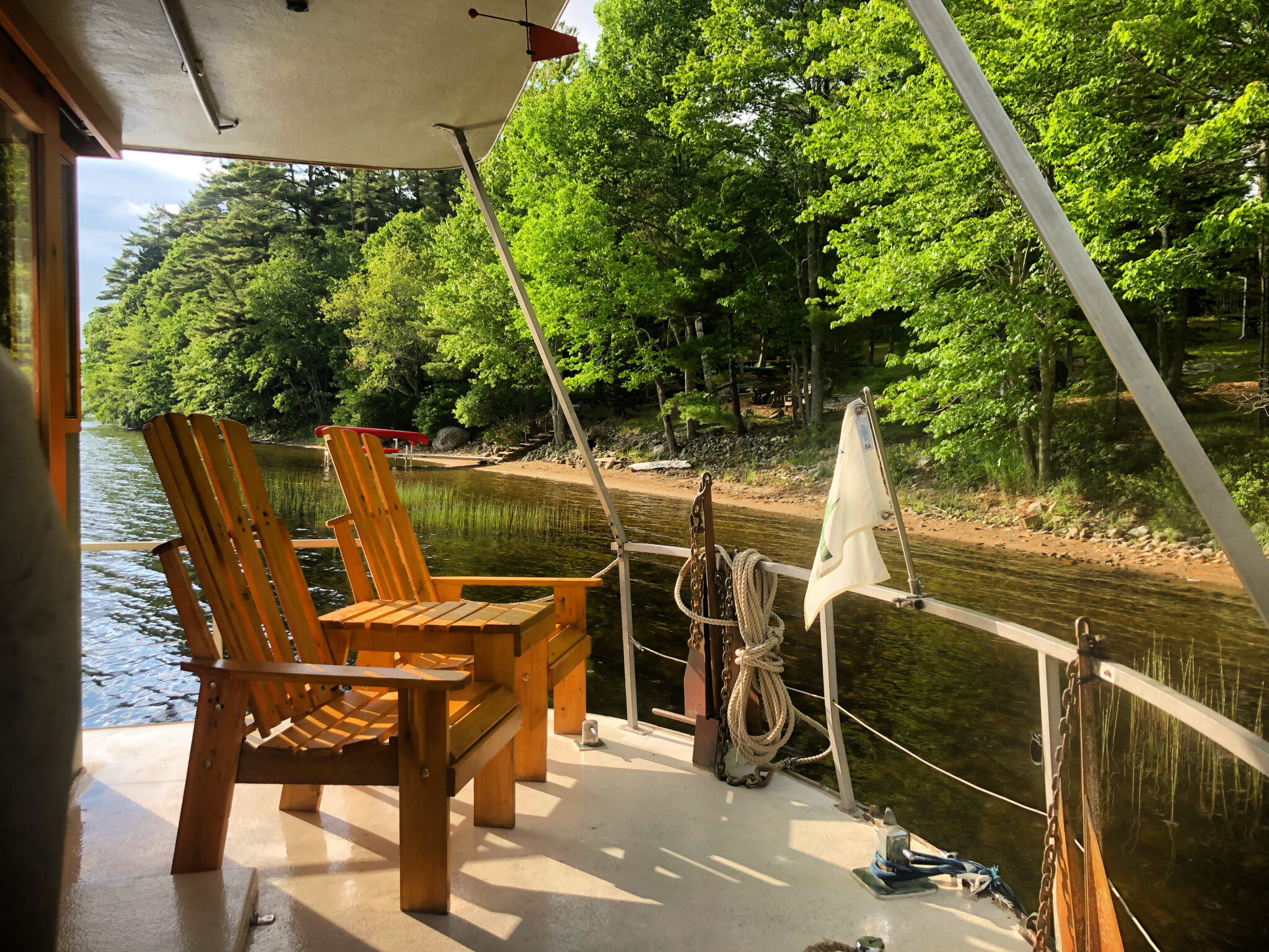 NOMAD Home Page – The FLOATING NOMAD Houseboat Rentals